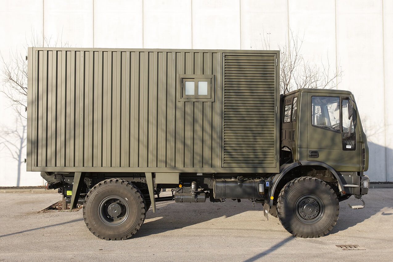 4x4 Mobile Workshop (Italian army) | Sperotto Spa